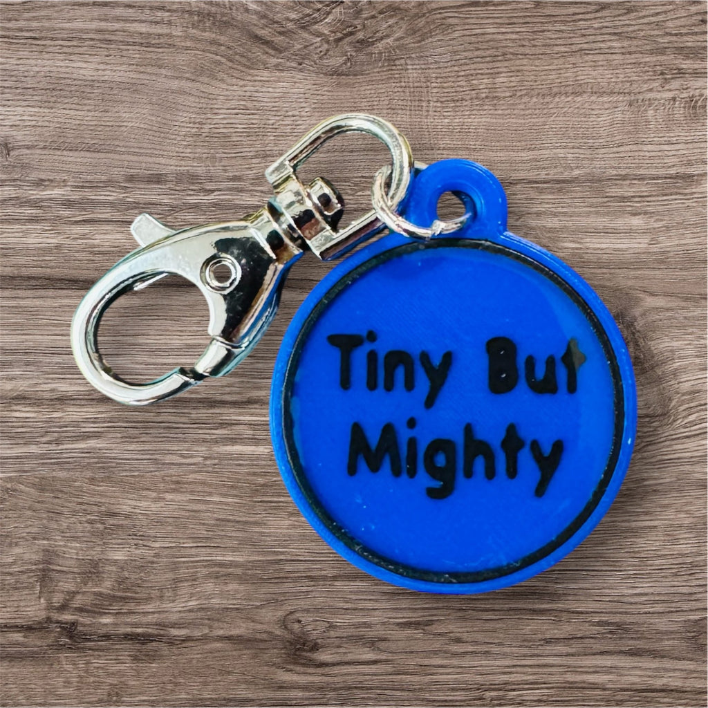 Tiny But Mighty Tag / Anhänger – Caluchi Petshop